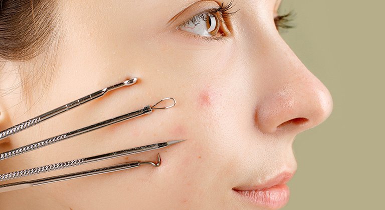 Pickel aufstechen oder nicht? Was Du darüber wissen solltest| Garnier